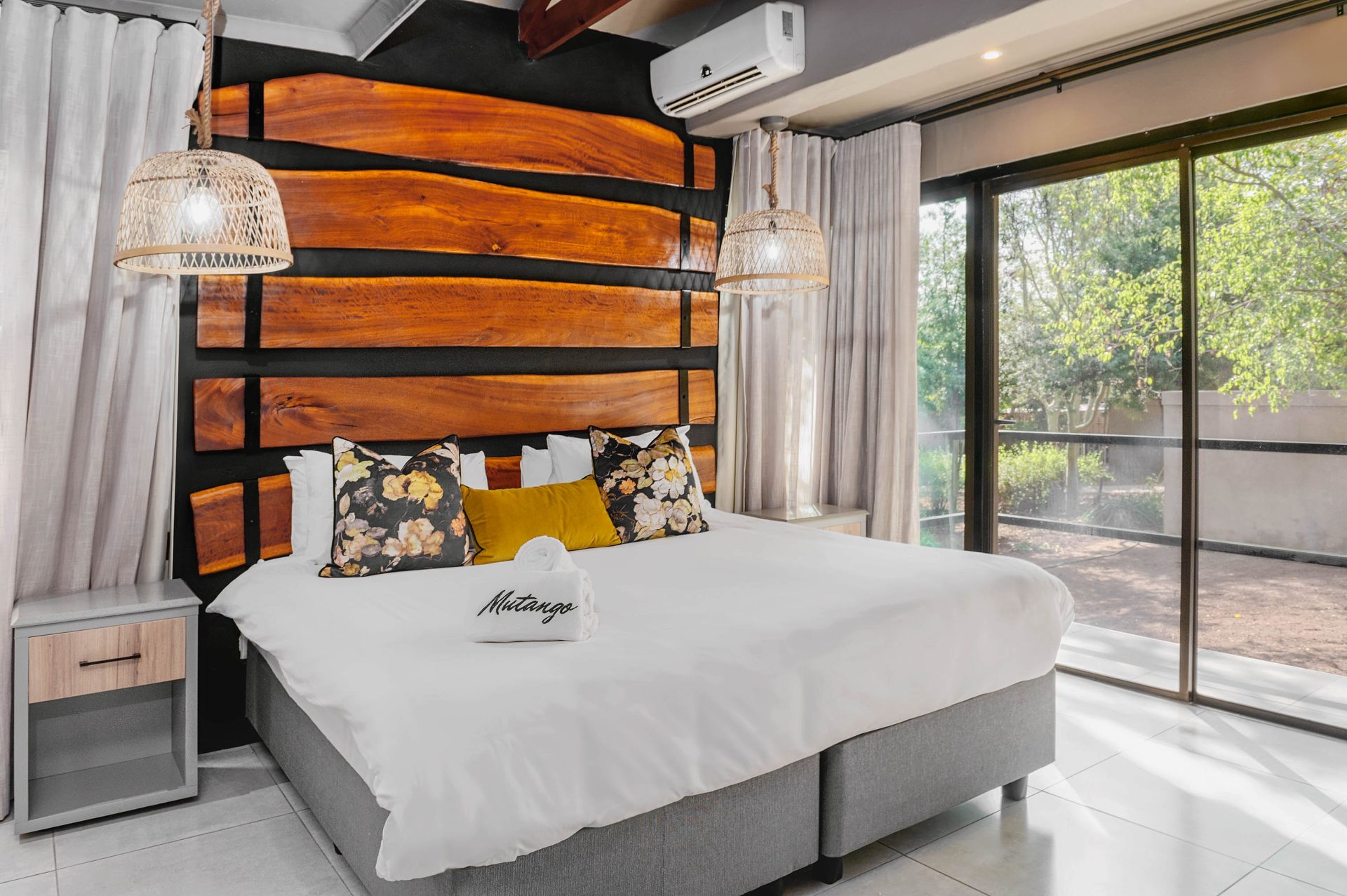 About Us - Mutango Lodge